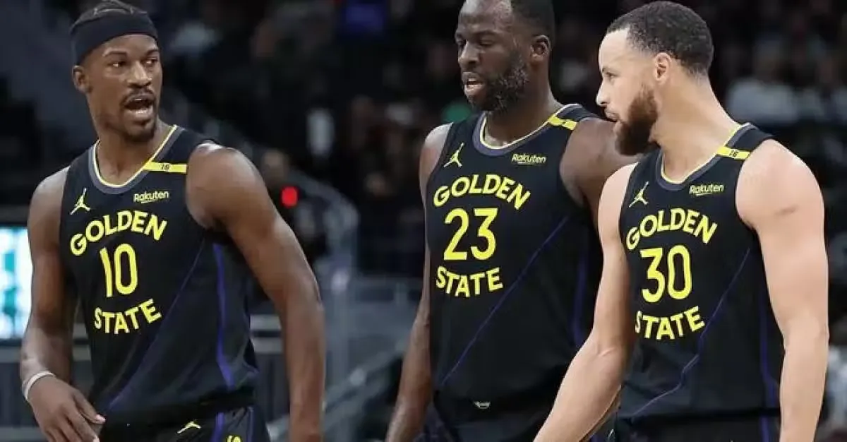 1.1億，重簽勇士！給金州帶來新希望，但庫里爭冠你所做的還不夠