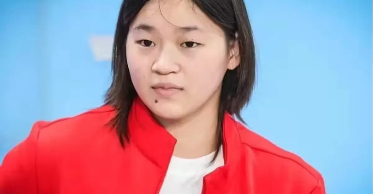 央媒3天2次力挺全紅嬋！年度難忘面孔:現役運動員唯1入選 復出奪冠